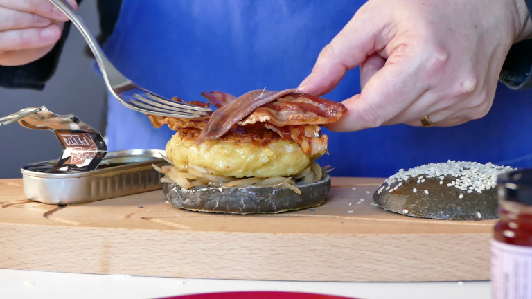 Le burger basque "terre et mer" - Paysbasque.net