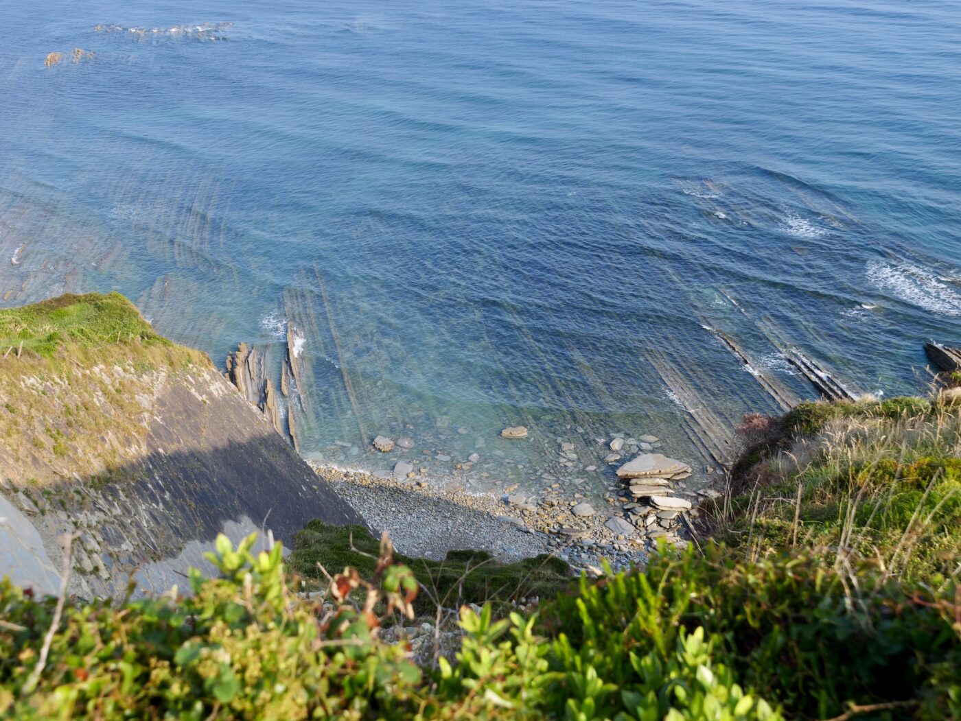 Une randonnée de Zumaia à Deba à la découverte du flysch - Paysbasque.net